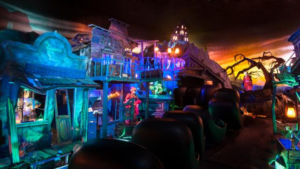 Phantom Manor at Disneyland Park - Themepark Freak