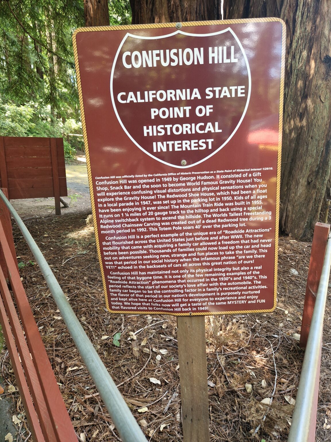 Confusion Hill - Piercy, CA - Themepark Freak